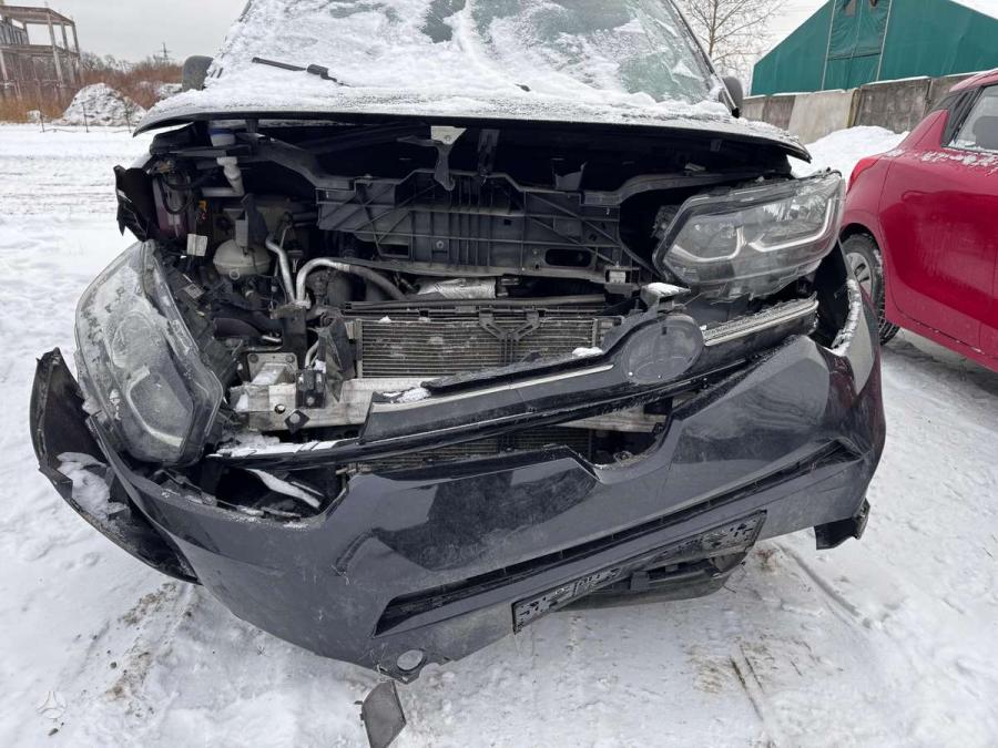 Black Toyota Proace City 2020 in Riga, with an engine capacity of 1.50 L and mileage of 113 thousand km for 5500 €, photo 7 on AUTOMOTO.COM.LV