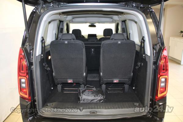 Melns Toyota Proace City 2020 Tallina, ar dzinēja tilpumu 1.50 L un nobraukumu 60 tūkst. km par 19990 €, foto 10 vietnē AUTOMOTO.COM.LV