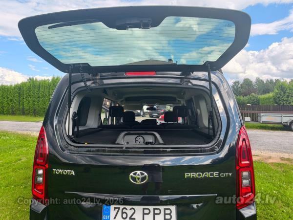Black Toyota Proace City 2020 in Tallinn, with an engine capacity of 1.50 L and mileage of 63 thousand km for 23500 €, photo 6 on AUTOMOTO.COM.LV