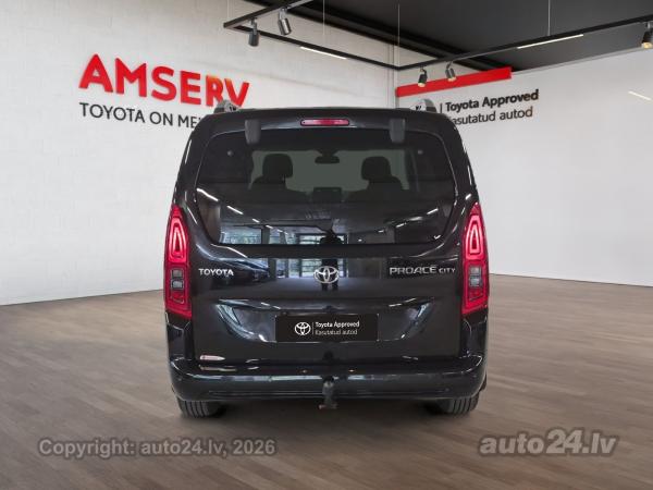 Black Toyota Proace City 2020 in Tallinn, with an engine capacity of 1.50 L and mileage of 152 thousand km for 17400 €, photo 4 on AUTOMOTO.COM.LV