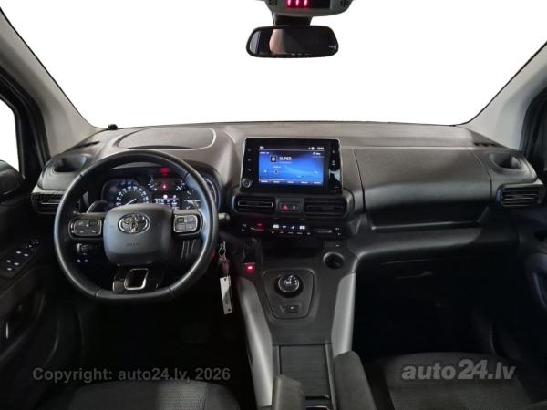 Black Toyota Proace City 2020 in Tallinn, with an engine capacity of 1.50 L and mileage of 152 thousand km for 17400 €, photo 8 on AUTOMOTO.COM.LV
