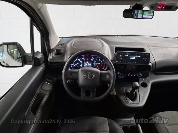 Black Toyota Proace City 2023 in Tallinn, with an engine capacity of 1.99 L and mileage of 53 thousand km for 17900 €, photo 9 on AUTOMOTO.COM.LV