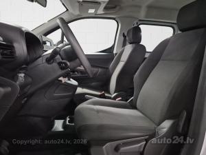 Black Toyota Proace City 2023 in Tallinn, with an engine capacity of 1.99 L and mileage of 53 thousand km for 17900 €, photo 12 on AUTOMOTO.COM.LV