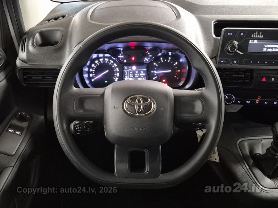 Black Toyota Proace City 2023 in Tallinn, with an engine capacity of 1.99 L and mileage of 53 thousand km for 17900 €, photo 13 on AUTOMOTO.COM.LV