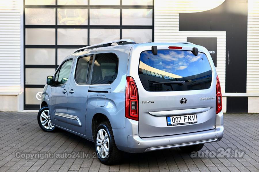 Grey Toyota Proace City 2020 in Tallinn, with an engine capacity of 1.50 L and mileage of 125 thousand km for 15890 €, photo 5 on AUTOMOTO.COM.LV