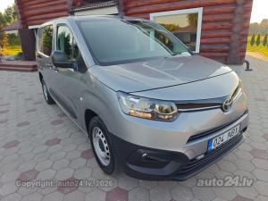 Pelēks Toyota Proace City 2024 Paide, ar dzinēja tilpumu 1.50 L un nobraukumu 46 tūkst. km par 26900 €, foto 3 vietnē AUTOMOTO.COM.LV