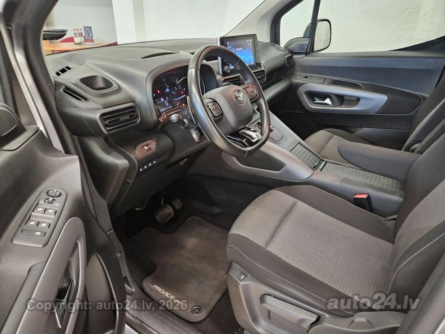 Grey Toyota Proace City 2024 in Tallinn, with an engine capacity of 1.50 L and mileage of 89 thousand km for 27000 €, photo 12 on AUTOMOTO.COM.LV