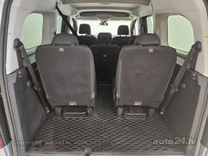 Grey Toyota Proace City 2024 in Tallinn, with an engine capacity of 1.50 L and mileage of 89 thousand km for 27000 €, photo 20 on AUTOMOTO.COM.LV