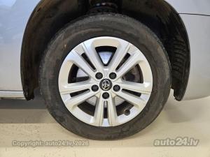 Grey Toyota Proace City 2024 in Tallinn, with an engine capacity of 1.50 L and mileage of 89 thousand km for 27000 €, photo 23 on AUTOMOTO.COM.LV
