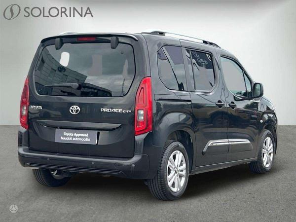 Black Toyota Proace City Verso 2021 in Klaipeda, with an engine capacity of 1.50 L and mileage of 93 thousand km for 14900 €, photo 2 on AUTOMOTO.COM.LV