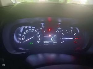Black Toyota Proace City Verso 2022 in Vilnius, with an engine capacity of 1.20 L and mileage of 25 thousand km for 19999 €, photo 9 on AUTOMOTO.COM.LV