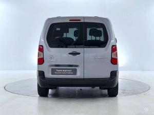 Pelēks Toyota Proace City Verso 2022 Viļņa, ar dzinēja tilpumu 1.50 L un nobraukumu 149 tūkst. km par 14800 €, foto 5 vietnē AUTOMOTO.COM.LV