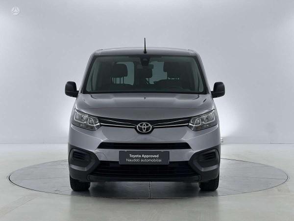 Pelēks Toyota Proace City Verso 2022 Viļņa, ar dzinēja tilpumu 1.50 L un nobraukumu 149 tūkst. km par 14800 €, foto 5 vietnē AUTOMOTO.COM.LV