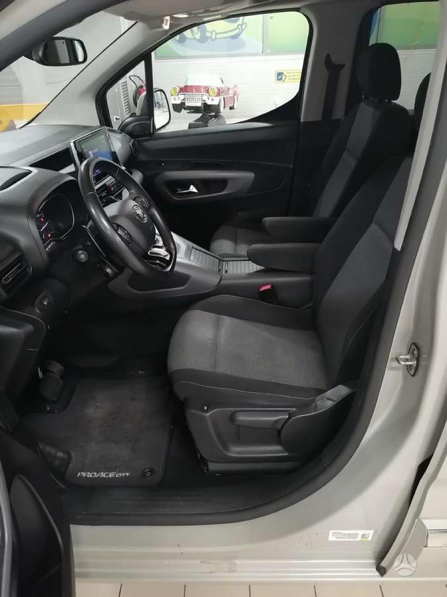 Серый Тойота Proace City Verso 2020 в Вильнюс, объемом двигателя 1.20 л и пробегом 168 тыс. км за 12400 €, фото 11 на AUTOMOTO.COM.LV