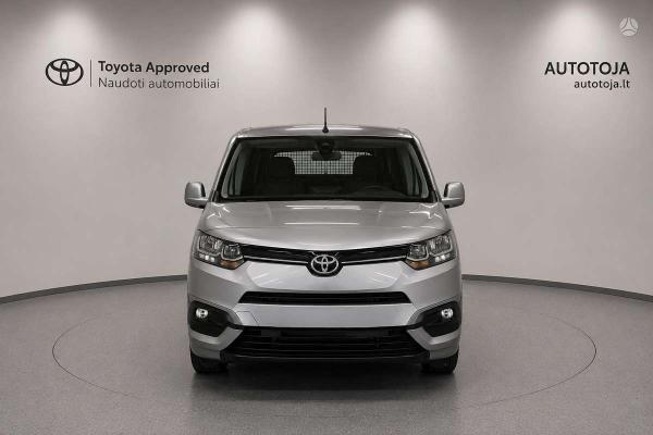 Pelēks Toyota Proace City Verso 2021 Kauņa, ar dzinēja tilpumu 1.50 L un nobraukumu 109 tūkst. km par 13500 €, foto 5 vietnē AUTOMOTO.COM.LV