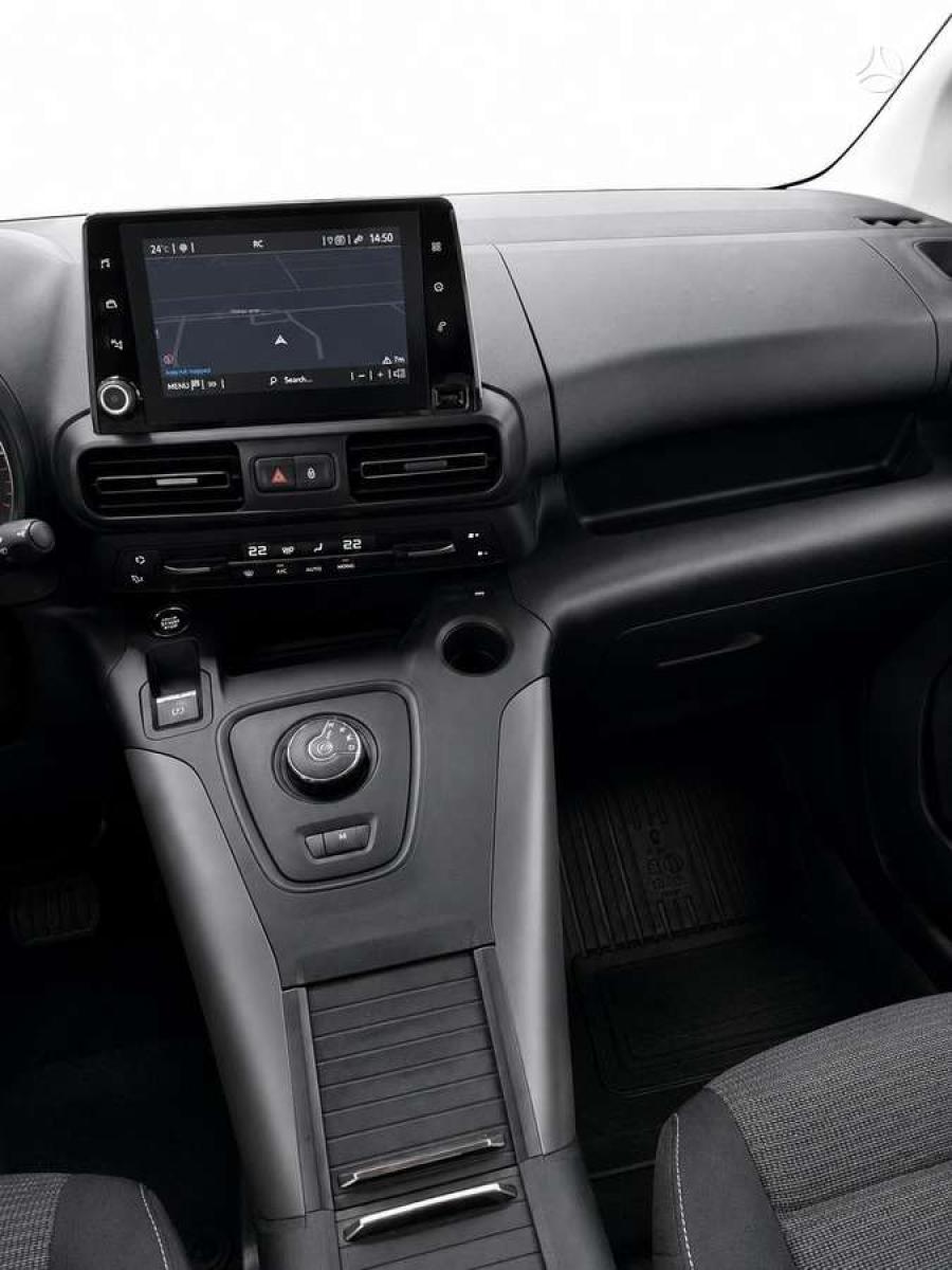 Grey Toyota Proace City Verso 2021 in Kaunas, with an engine capacity of 1.20 L and mileage of 137 thousand km for 14400 €, photo 10 on AUTOMOTO.COM.LV
