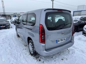 Grey Toyota Proace City Verso 2022 in Kaunas, with an engine capacity of 1.20 L and mileage of 129 thousand km for 17300 €, photo 6 on AUTOMOTO.COM.LV