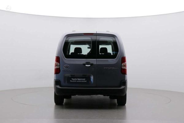 Pelēks Toyota Proace City Verso 2022 Viļņa, ar dzinēja tilpumu 1.20 L un nobraukumu 129 tūkst. km par 13900 €, foto 5 vietnē AUTOMOTO.COM.LV