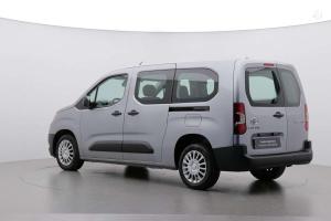 Pelēks Toyota Proace City Verso 2022 Viļņa, ar dzinēja tilpumu 1.20 L un nobraukumu 129 tūkst. km par 13900 €, foto 19 vietnē AUTOMOTO.COM.LV