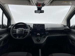 Pelēks Toyota Proace City Verso 2022 Viļņa, ar dzinēja tilpumu 1.50 L un nobraukumu 160 tūkst. km par 13900 €, foto 9 vietnē AUTOMOTO.COM.LV
