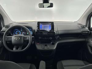 Grey Toyota Proace City Verso 2023 in Vilnius, with an engine capacity of 0.00 L and mileage of 24 thousand km for 19900 €, photo 9 on AUTOMOTO.COM.LV