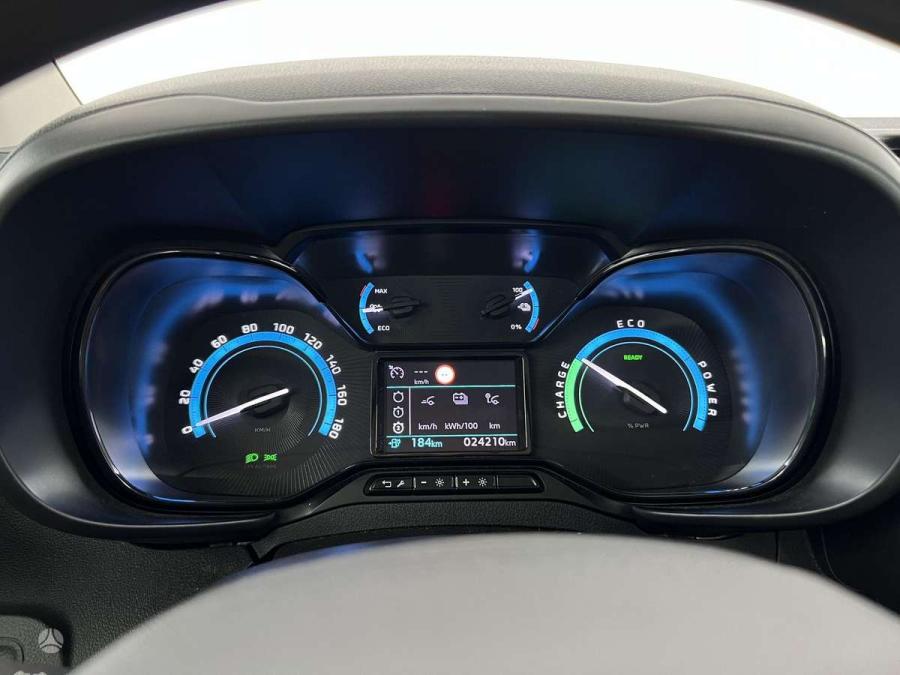 Grey Toyota Proace City Verso 2023 in Vilnius, with an engine capacity of 0.00 L and mileage of 24 thousand km for 19900 €, photo 14 on AUTOMOTO.COM.LV