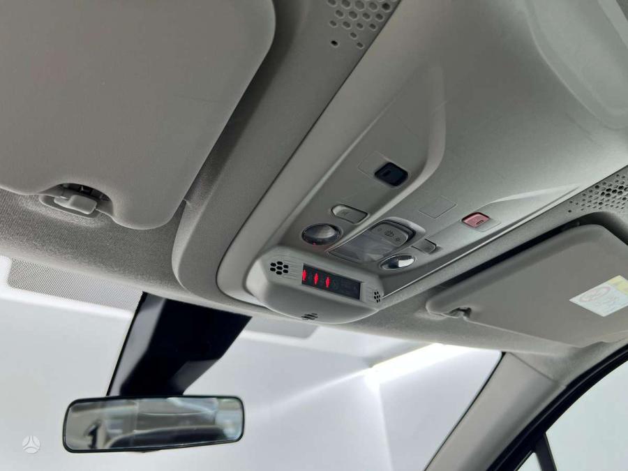 Grey Toyota Proace City Verso 2023 in Vilnius, with an engine capacity of 0.00 L and mileage of 24 thousand km for 19900 €, photo 22 on AUTOMOTO.COM.LV