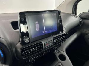 Grey Toyota Proace City Verso 2023 in Vilnius, with an engine capacity of 0.00 L and mileage of 24 thousand km for 19900 €, photo 23 on AUTOMOTO.COM.LV