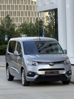 Серый Тойота Proace City Verso 2021 в Вильнюс, объемом двигателя 1.20 л и пробегом 125 тыс. км за 12990 €, фото 3 на AUTOMOTO.COM.LV