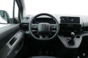 Balts Toyota Proace City Verso 2021 Viļņa, ar dzinēja tilpumu 1.50 L un nobraukumu 110 tūkst. km par 16900 €, foto 9 vietnē AUTOMOTO.COM.LV