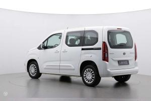 Balts Toyota Proace City Verso 2021 Viļņa, ar dzinēja tilpumu 1.50 L un nobraukumu 110 tūkst. km par 16900 €, foto 19 vietnē AUTOMOTO.COM.LV