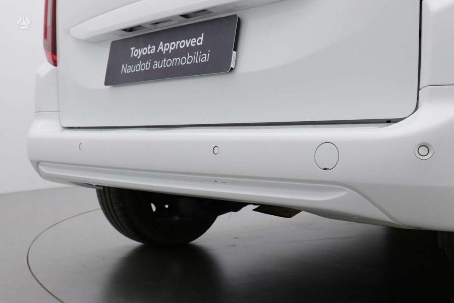 Balts Toyota Proace City Verso 2021 Viļņa, ar dzinēja tilpumu 1.50 L un nobraukumu 110 tūkst. km par 16900 €, foto 21 vietnē AUTOMOTO.COM.LV