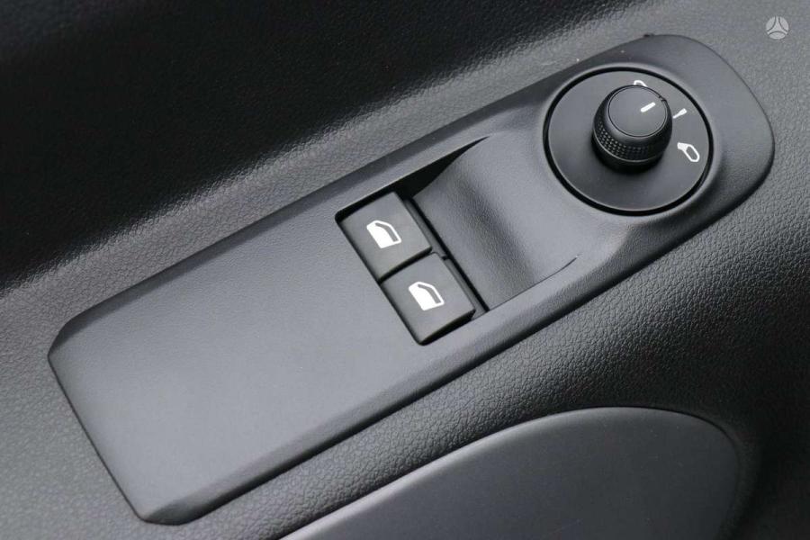 Balts Toyota Proace City Verso 2021 Viļņa, ar dzinēja tilpumu 1.50 L un nobraukumu 110 tūkst. km par 16900 €, foto 23 vietnē AUTOMOTO.COM.LV