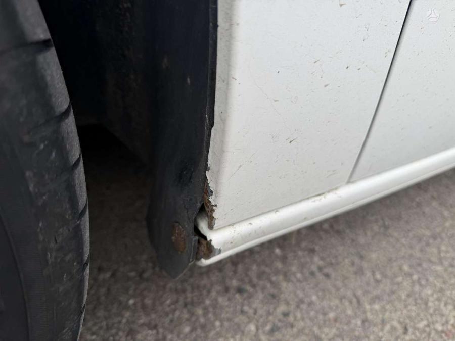 White Toyota Proace City Verso 2022 in Vievis, with an engine capacity of 1.50 L and mileage of 192 thousand km for 10700 €, photo 21 on AUTOMOTO.COM.LV