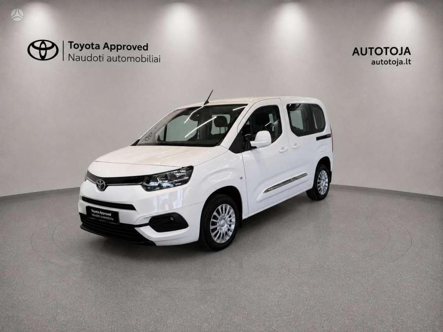 Balts Toyota Proace City Verso 2021 Kauņa, ar dzinēja tilpumu 1.50 L un nobraukumu 144 tūkst. km par 13500 €, foto 1 vietnē AUTOMOTO.COM.LV