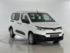White Toyota Proace City Verso 2022 in Vilnius, with an engine capacity of 1.50 L and mileage of 100 thousand km for 15900 €, photo 19 on AUTOMOTO.COM.LV