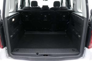 White Toyota Proace City Verso 2023 in Vilnius, with an engine capacity of 1.20 L and mileage of 60 thousand km for 16900 €, photo 12 on AUTOMOTO.COM.LV