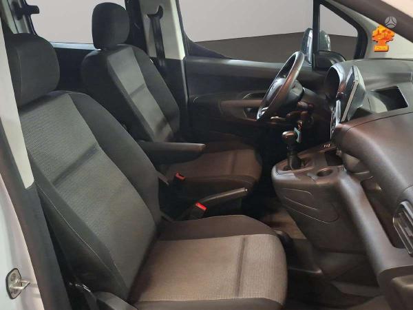 Balts Toyota Proace City Verso 2024 Klaipėda, ar dzinēja tilpumu 1.50 L un nobraukumu 65 tūkst. km par 21780 €, foto 11 vietnē AUTOMOTO.COM.LV
