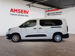 Balts Toyota Proace City 2023 Tartu, ar dzinēja tilpumu 1.20 L un nobraukumu 104 tūkst. km par 16590 €, foto 4 vietnē AUTOMOTO.COM.LV