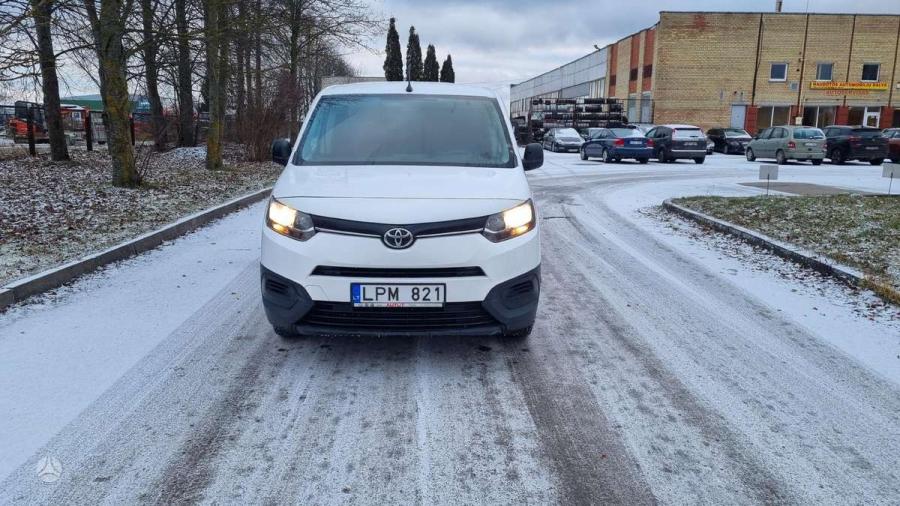 Balts Toyota Proace City 2020 Šauļi, ar dzinēja tilpumu 1.50 L un nobraukumu 303 tūkst. km par 5500 €, foto 7 vietnē AUTOMOTO.COM.LV