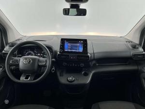 White Toyota Proace City 2020 in Vilnius, with an engine capacity of 1.20 L and mileage of 173 thousand km for 12900 €, photo 9 on AUTOMOTO.COM.LV