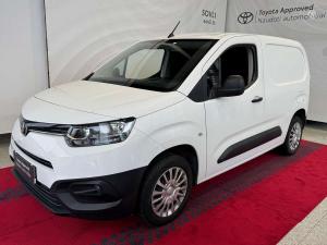Balts Toyota Proace City 2021 Šauļi, ar dzinēja tilpumu 1.50 L un nobraukumu 39 tūkst. km par 12900 €, foto  vietnē AUTOMOTO.COM.LV