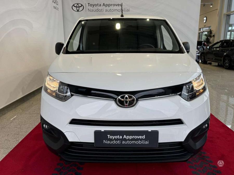 Balts Toyota Proace City 2021 Šauļi, ar dzinēja tilpumu 1.50 L un nobraukumu 39 tūkst. km par 12900 €, foto 4 vietnē AUTOMOTO.COM.LV