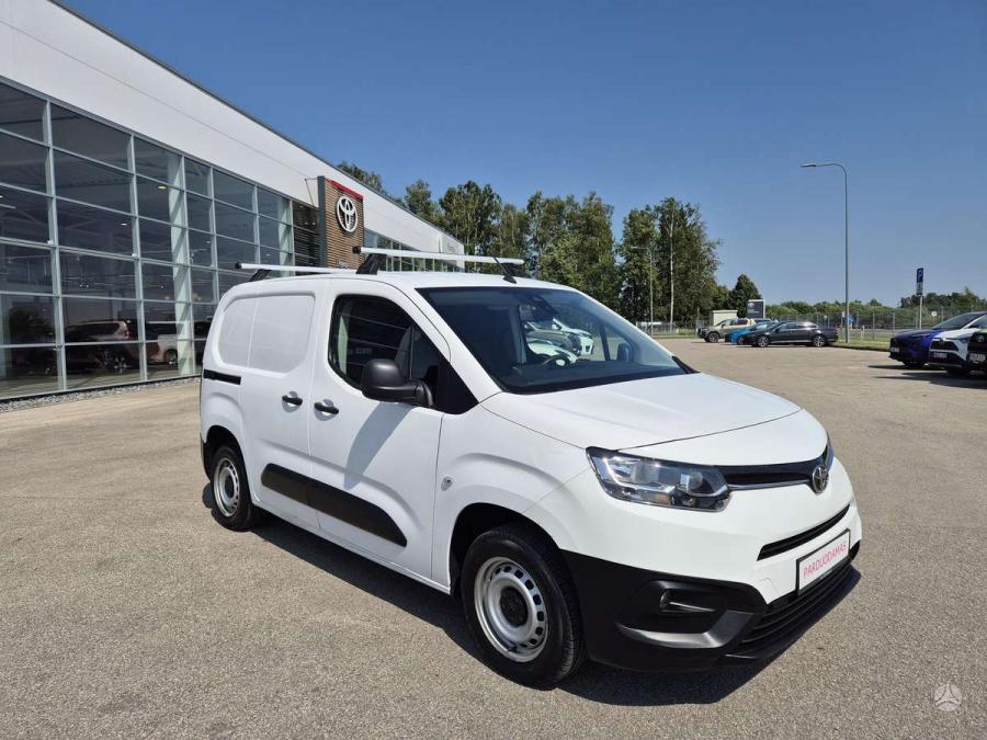 Balts Toyota Proace City 2021 Panevēža, ar dzinēja tilpumu 1.50 L un nobraukumu 80 tūkst. km par 10700 €, foto 4 vietnē AUTOMOTO.COM.LV
