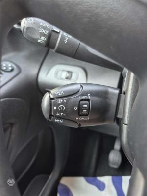 Balts Toyota Proace City 2021 Panevēža, ar dzinēja tilpumu 1.50 L un nobraukumu 80 tūkst. km par 10700 €, foto 15 vietnē AUTOMOTO.COM.LV