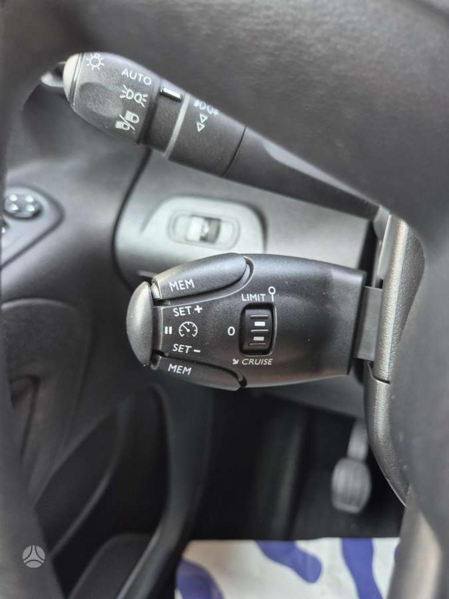Balts Toyota Proace City 2021 Panevēža, ar dzinēja tilpumu 1.50 L un nobraukumu 80 tūkst. km par 10700 €, foto 15 vietnē AUTOMOTO.COM.LV