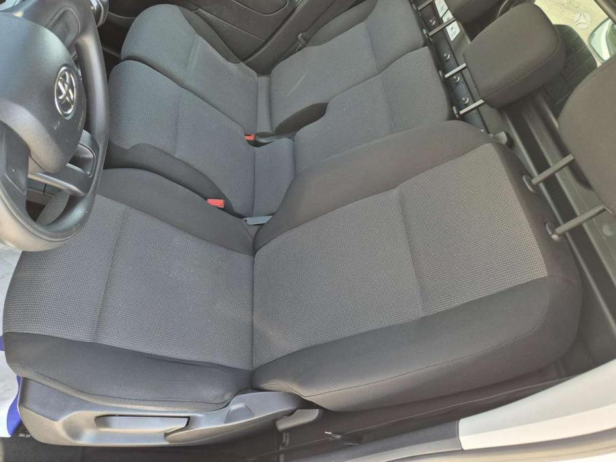 Balts Toyota Proace City 2021 Panevēža, ar dzinēja tilpumu 1.50 L un nobraukumu 80 tūkst. km par 10700 €, foto 18 vietnē AUTOMOTO.COM.LV