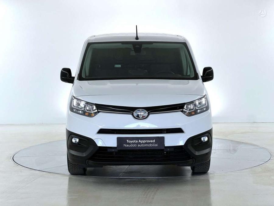 Balts Toyota Proace City 2023 Viļņa, ar dzinēja tilpumu 1.50 L un nobraukumu 139 tūkst. km par 14600 €, foto 6 vietnē AUTOMOTO.COM.LV