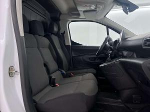 Balts Toyota Proace City 2023 Viļņa, ar dzinēja tilpumu 1.50 L un nobraukumu 139 tūkst. km par 14600 €, foto 7 vietnē AUTOMOTO.COM.LV