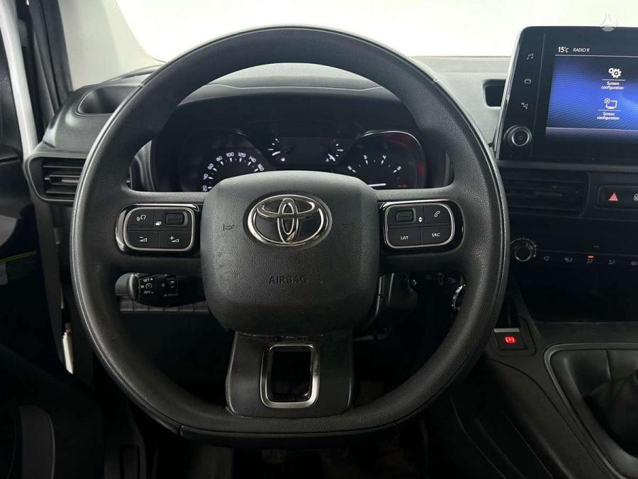 Balts Toyota Proace City 2023 Viļņa, ar dzinēja tilpumu 1.50 L un nobraukumu 139 tūkst. km par 14600 €, foto 13 vietnē AUTOMOTO.COM.LV